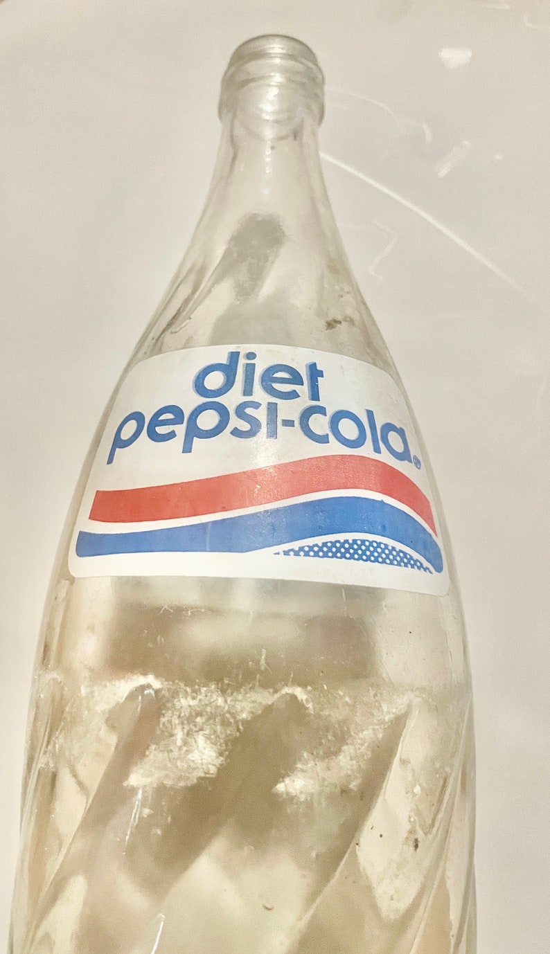 PEPSI COLA Soda Pop Bottle 32 Oz 1 Quart Money Back Bottle Deposit - Etsy