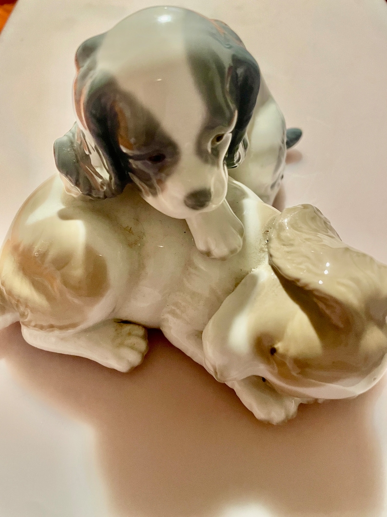 NAO by LLADRO # 0385 Wake up 1983 Porcelain Figurine Playful Pups Dogs ...