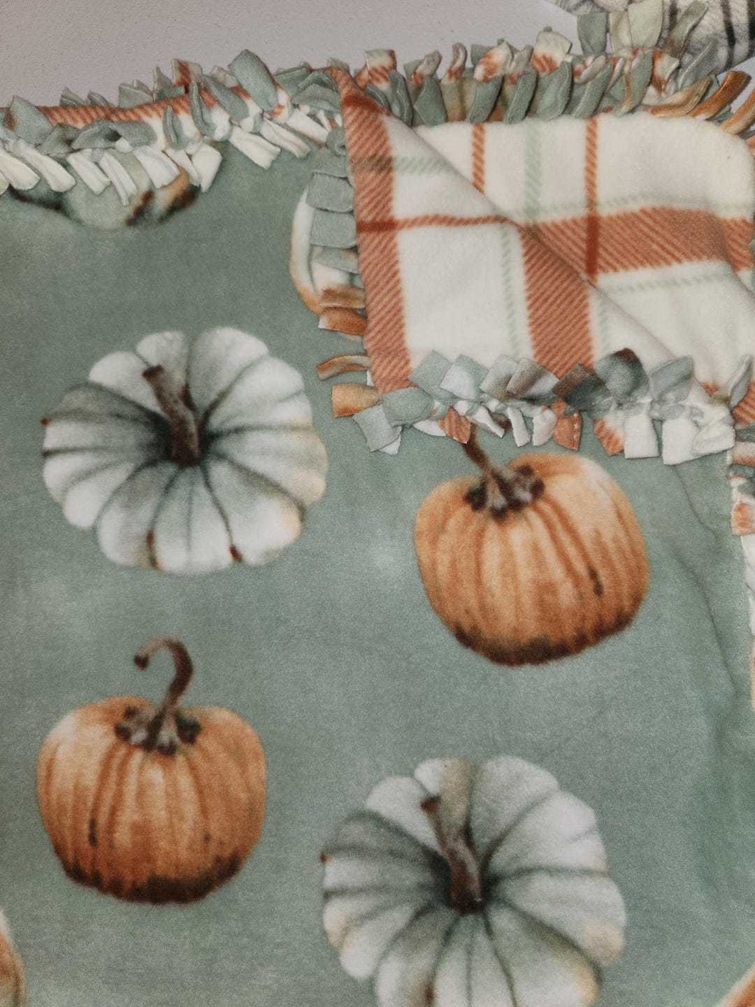 Hand Tied Blanket| No Sew Pumpkins and Plaid Fleece Blanket| Autumn ...
