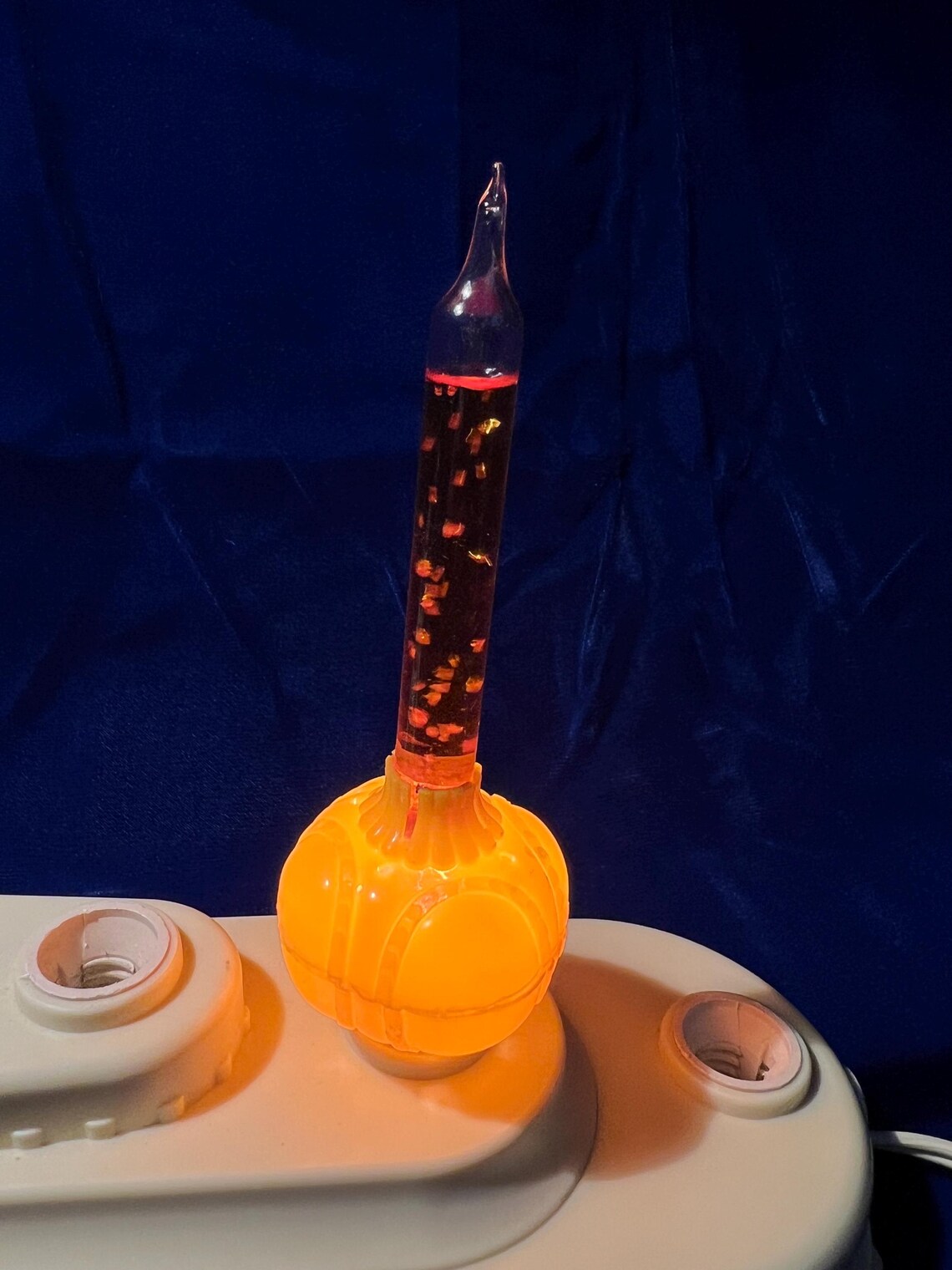 Vintage Rarer 1948 Royal Electric Crown Bubble Light C7 Bulb Yellow #2 ...