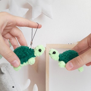 Crochet PATTERN Turtle Keychain, No Sew, Amigurumi Tutorial PDF in ...