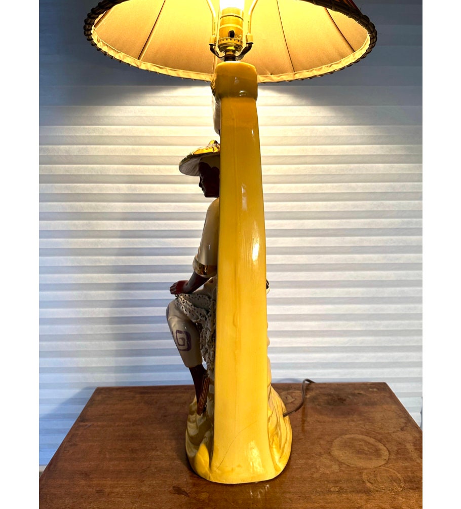 Vintage MCM Chinoiserie Ceramic Figural Lamp With Bamboo Lampshade - Etsy