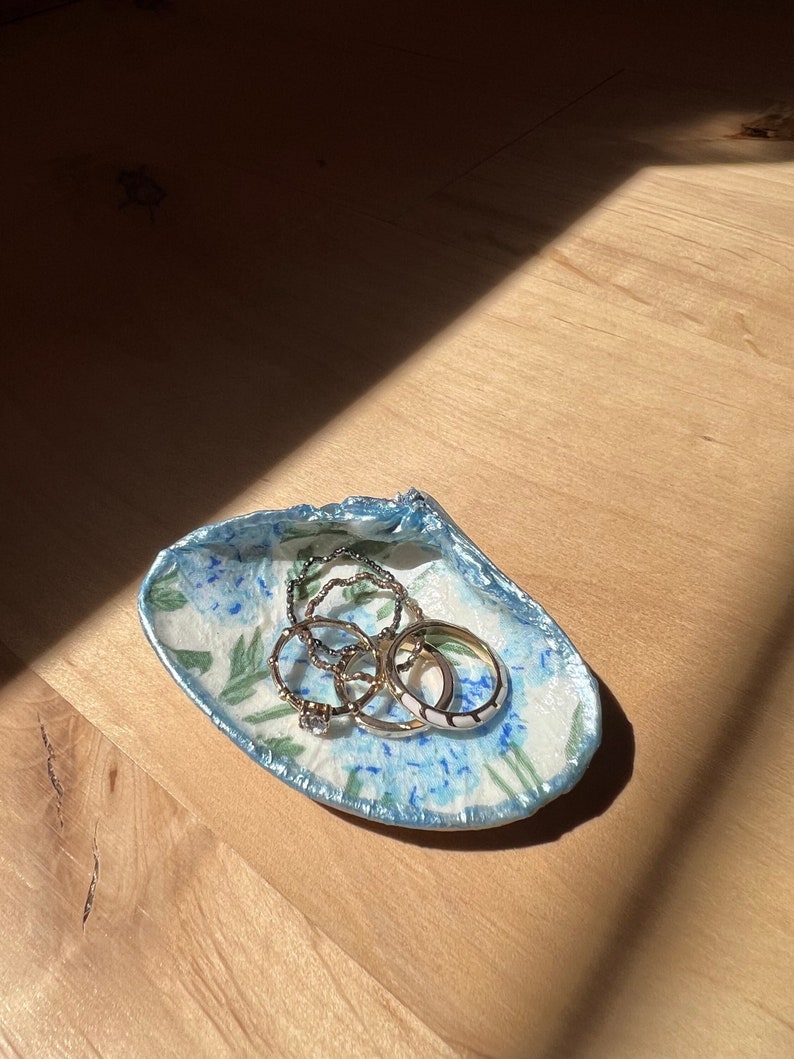 Blue Hydrangea Shell Trinket Dish: Handmade Beach Decor | Coastal Shell ...