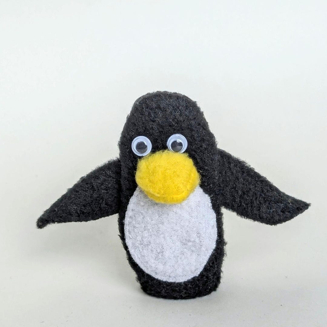Penguin Finger Puppets – Ice Hockey Team Toy, Soft Handmade Puppet, Set ...
