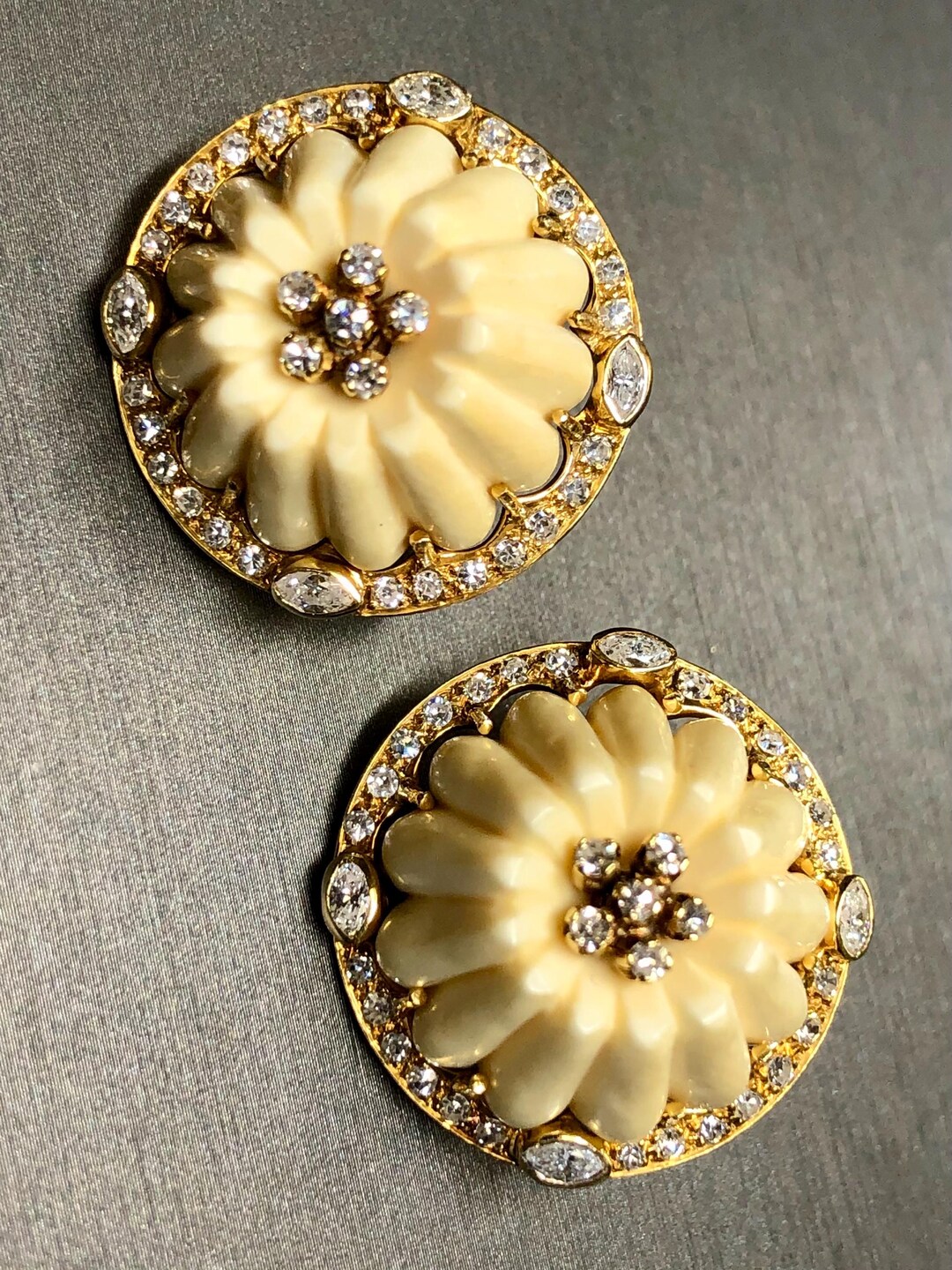 Vintage 18K Diamond Carved Omega Back Huggie Earrings 3.08cttw - Etsy