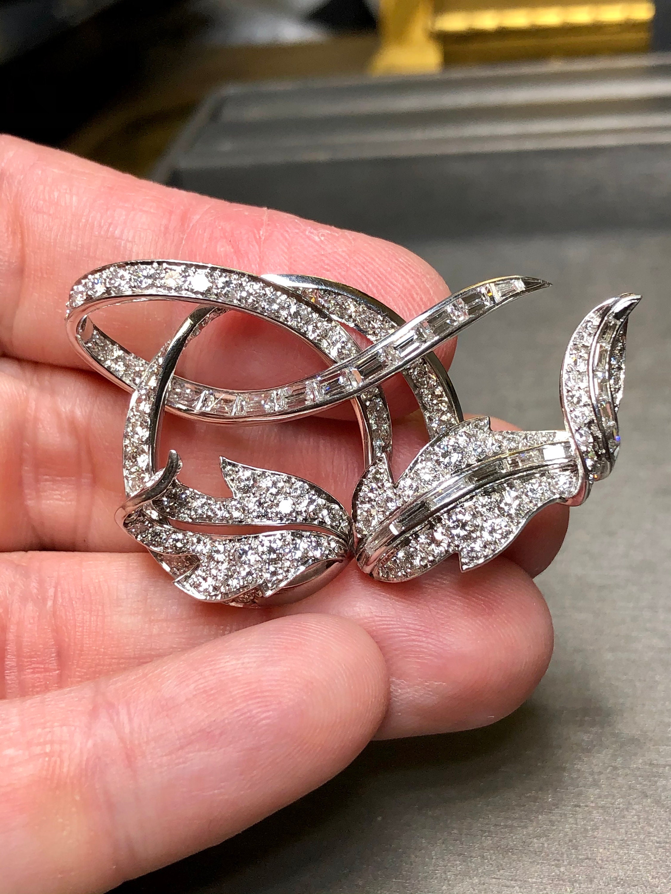 Vintage RUSER 1950’s Baguette Round Diamond Platinum Leaf Vine Brooch 5 ...