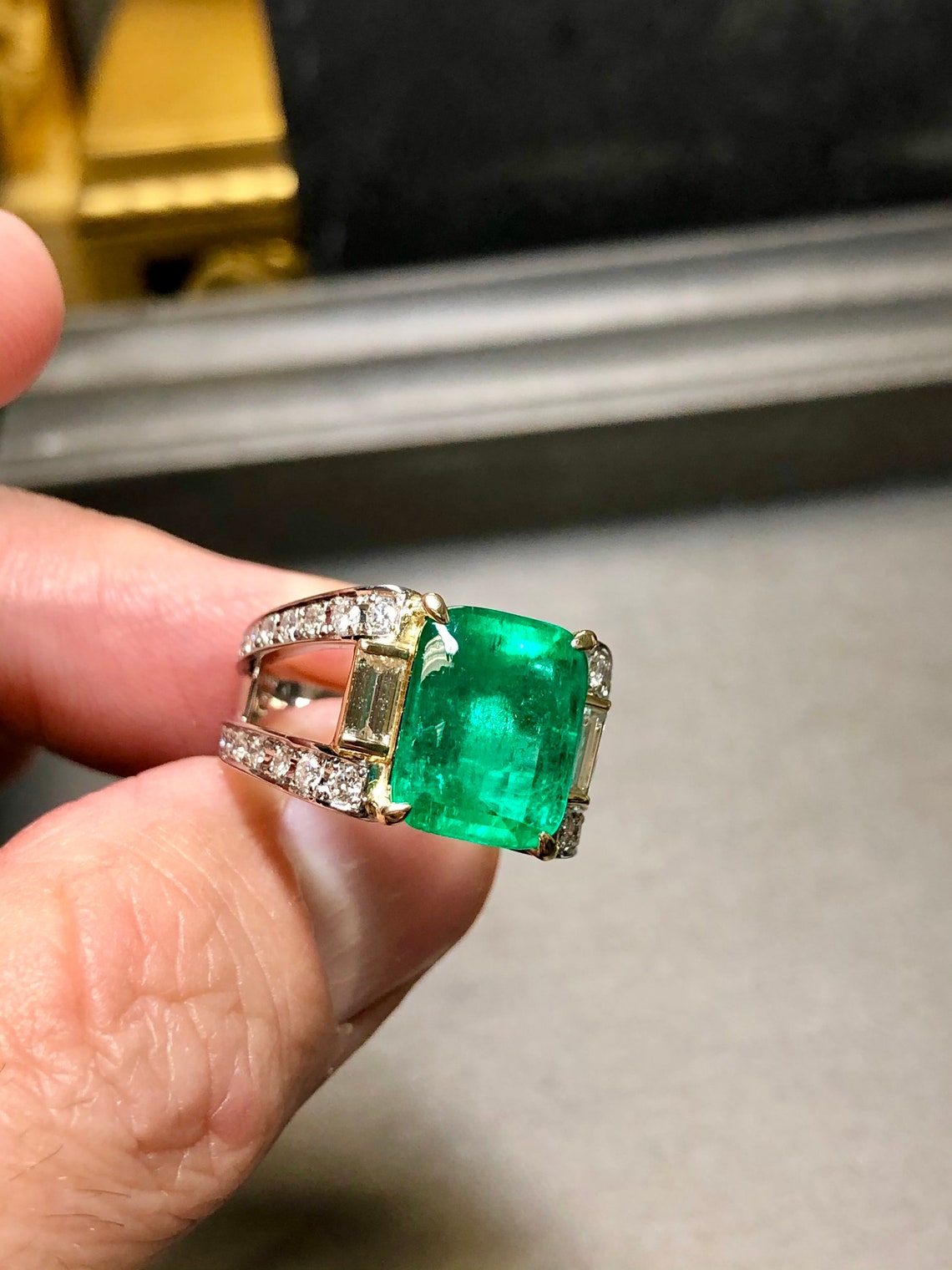 Estate 18K Platinum COLOMBIAN Buff Top Emerald Diamond Ring 6.02cttw ...