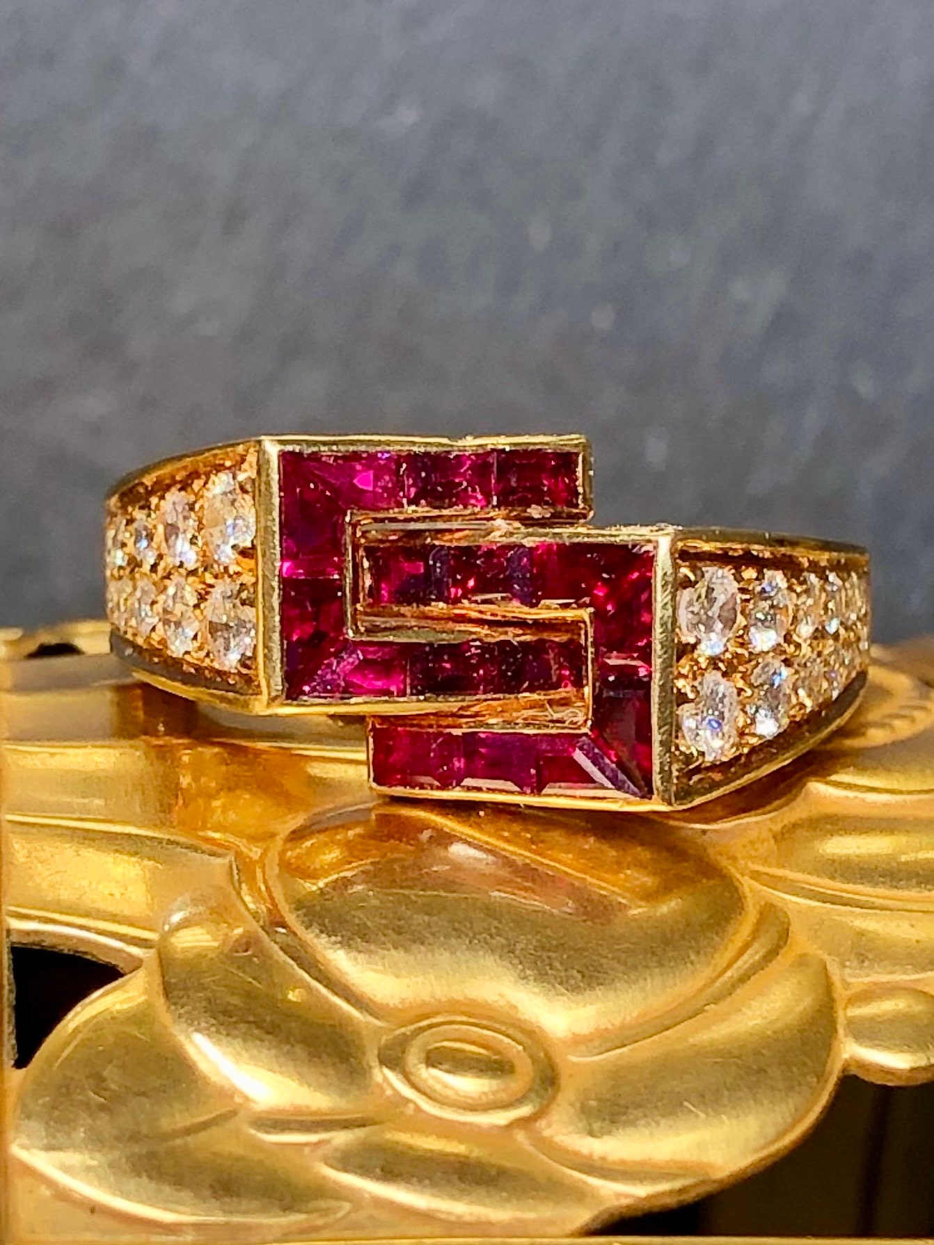Vintage Piaget 18K Ruby Diamond Interlocking Cocktail Ring W/original ...