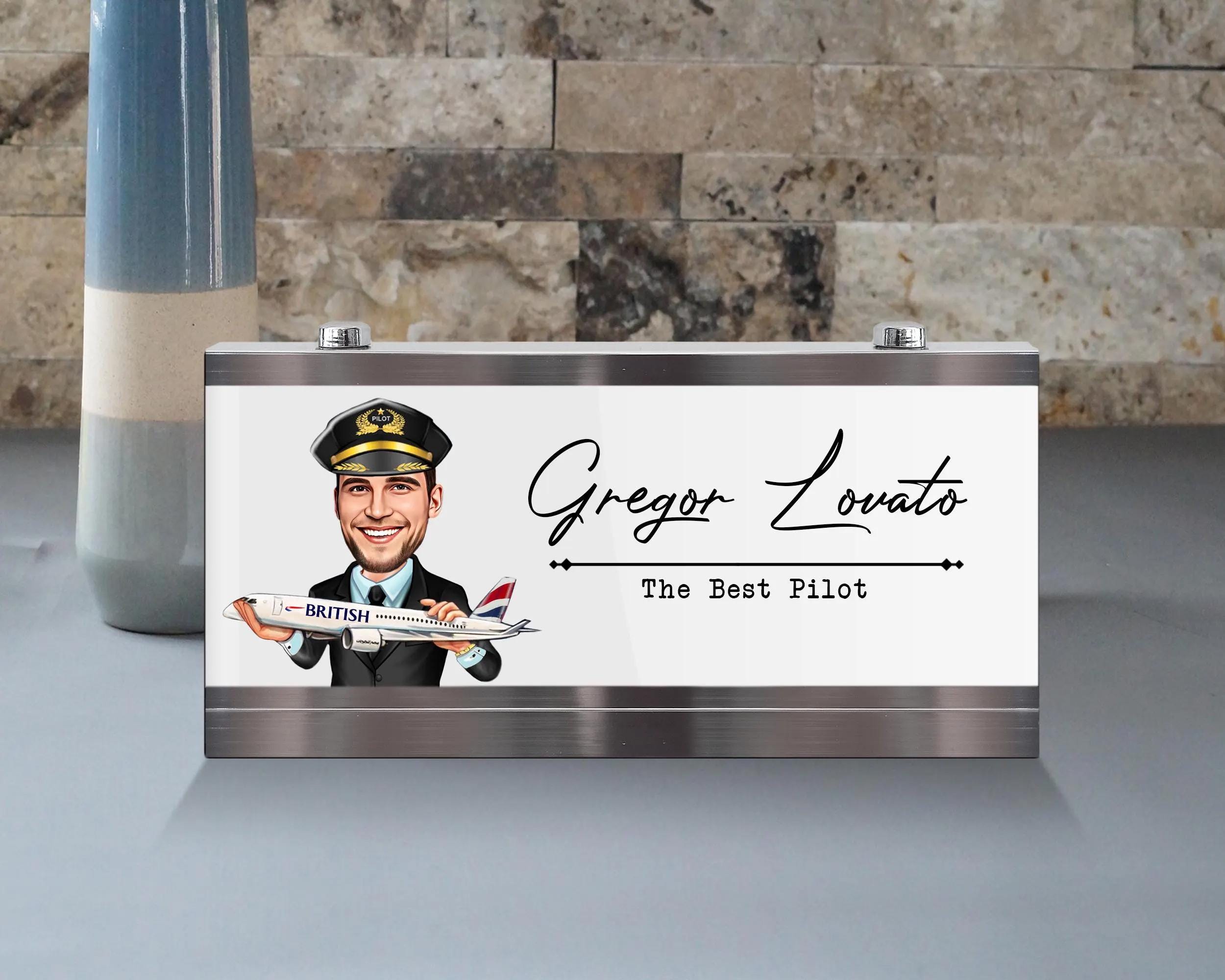 Personalized Pilot Desk Name Plate: Cartoon Portrait, Aviation Gift - Etsy
