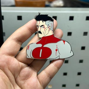 Invincible || Invincible Pin || Omni-man Pin || Comics - Etsy