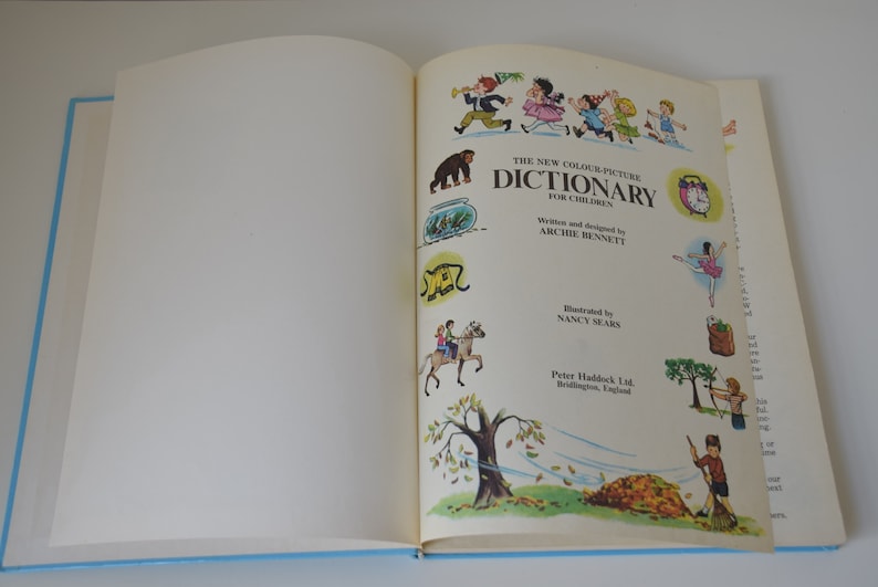 Vintage, the New Colour-picture Dictionary for Children by Archie ...