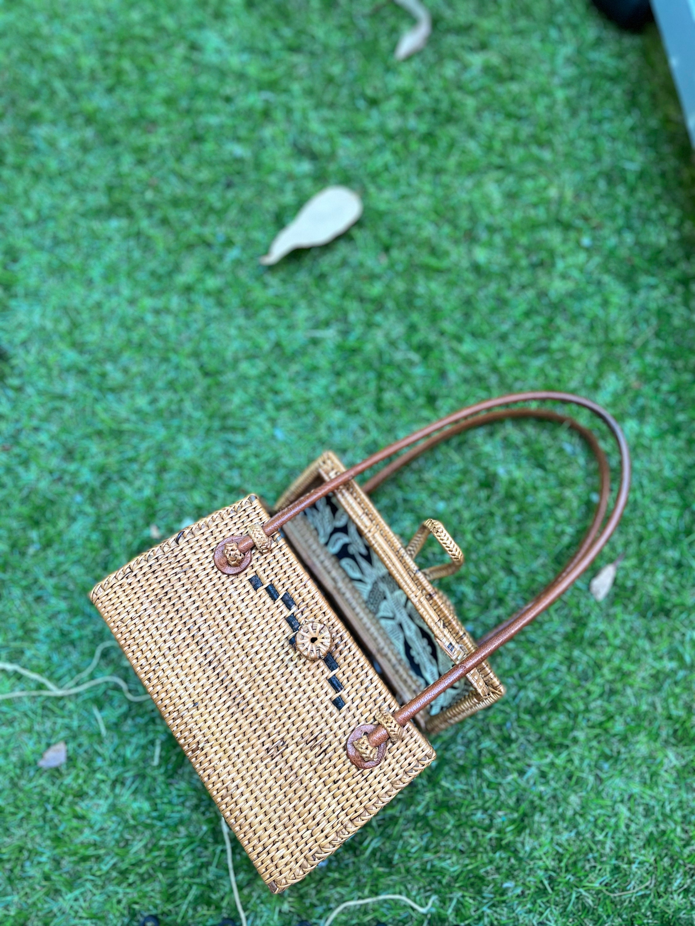 Handmade Ratten Wicker Bag Straw Gondola Basket Bag - Etsy