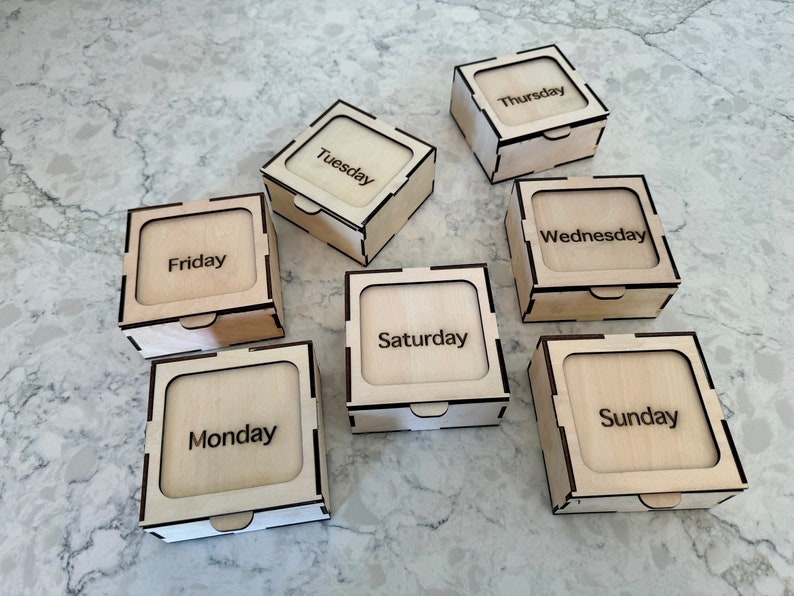 Customizable Day-of-the-week Wooden Box Set - Etsy