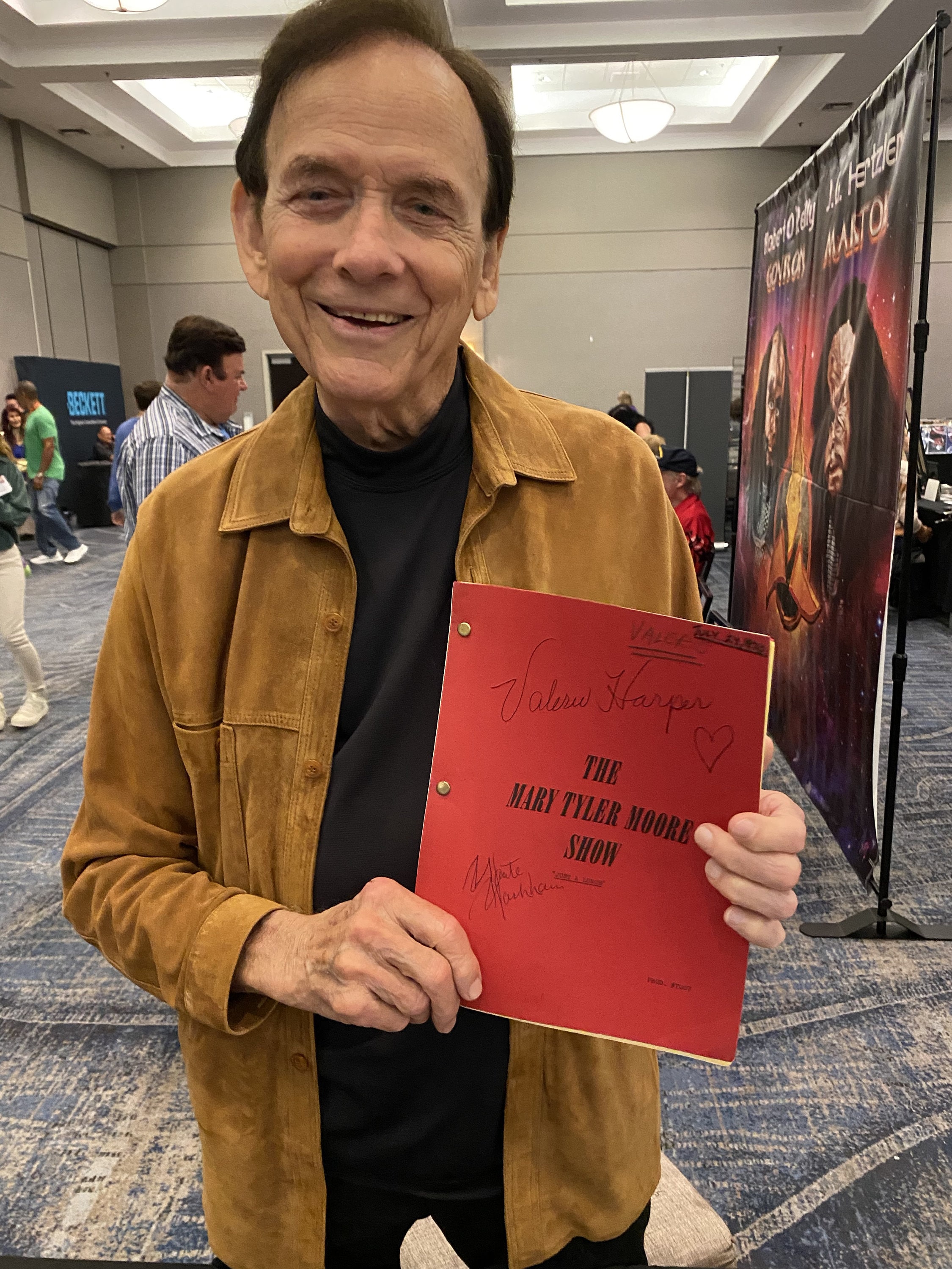 MARY TYLER MOORE Show Valerie Harper + Monte Markham Signed Tv Script ...