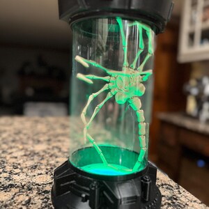 Large Alien Stasis Container Specimen Face Hugger Embryo Jar Movie Prop ...