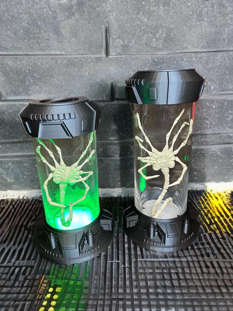 Large Alien Stasis Container Specimen Face Hugger Embryo Jar Movie Prop ...