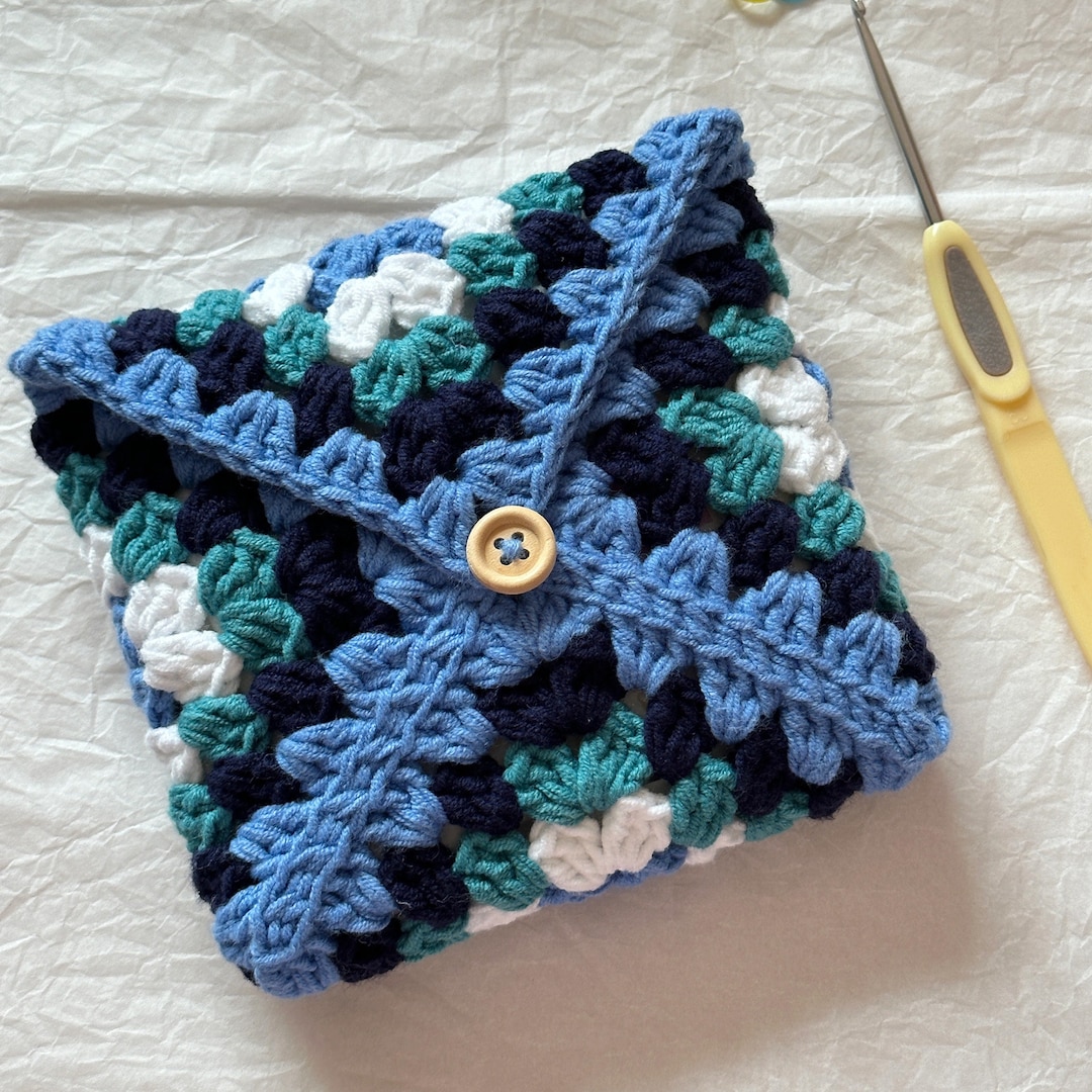 Granny Square Card Holder Crochet Pattern, Crochet Wallet Pattern ...