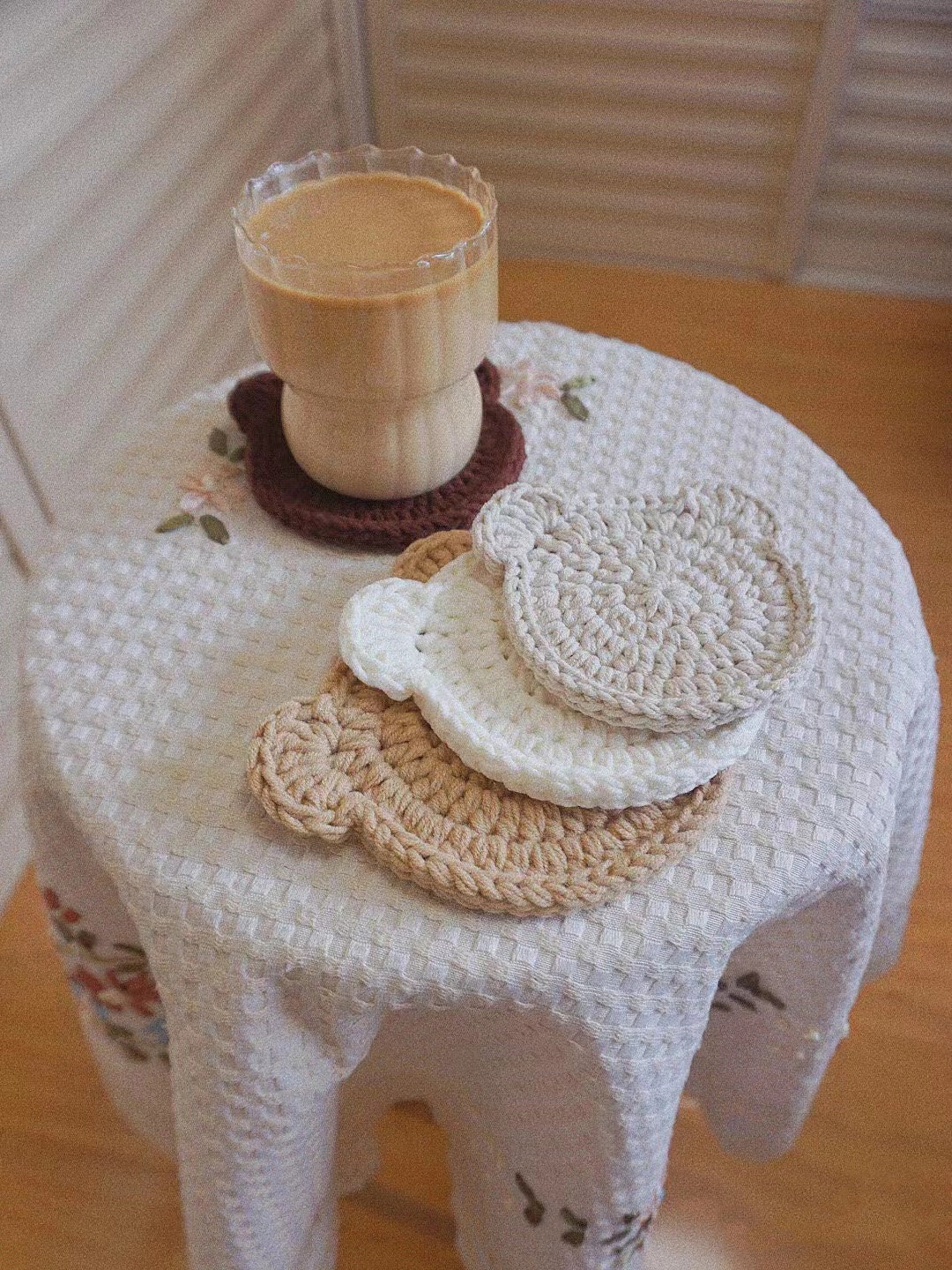 Paw Coaster Crochet Pattern - Bear Head Coaster Lovely Paw Crochet ...