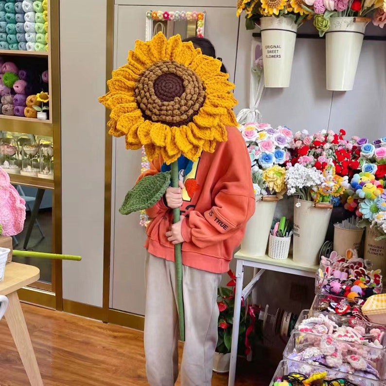 Big Sunflower Crochet Pattern - Crochet Flower Pattern Hanging Knitted ...