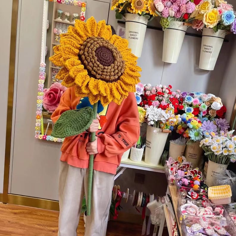 Big Sunflower Crochet Pattern - Crochet Flower Pattern Hanging Knitted ...