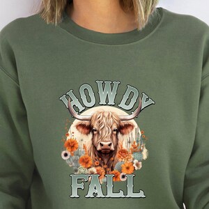 Howdy Fall Cow Sweatshirt, Cow Pumpkin Sweater, Fall Western Cow Shirt ...