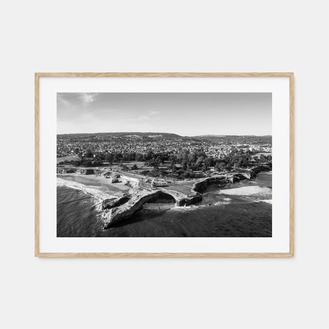 Santa Cruz Photo Poster Print Horizontal, Santa Cruz Black and White ...