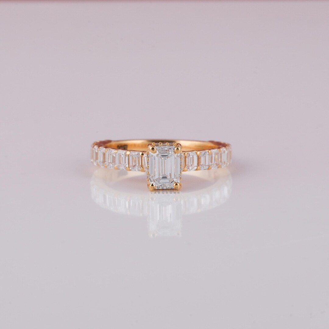 1.00 Ct Emerald Cut EF IGI Certified Lab Grown Diamond Engagement Ring ...