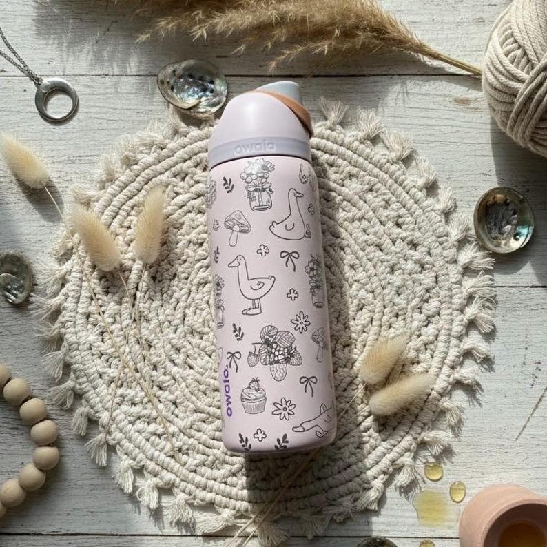 Engraved Owala Freesip Tumbler Pink 24/32 Oz Water Bottle With Ducks ...