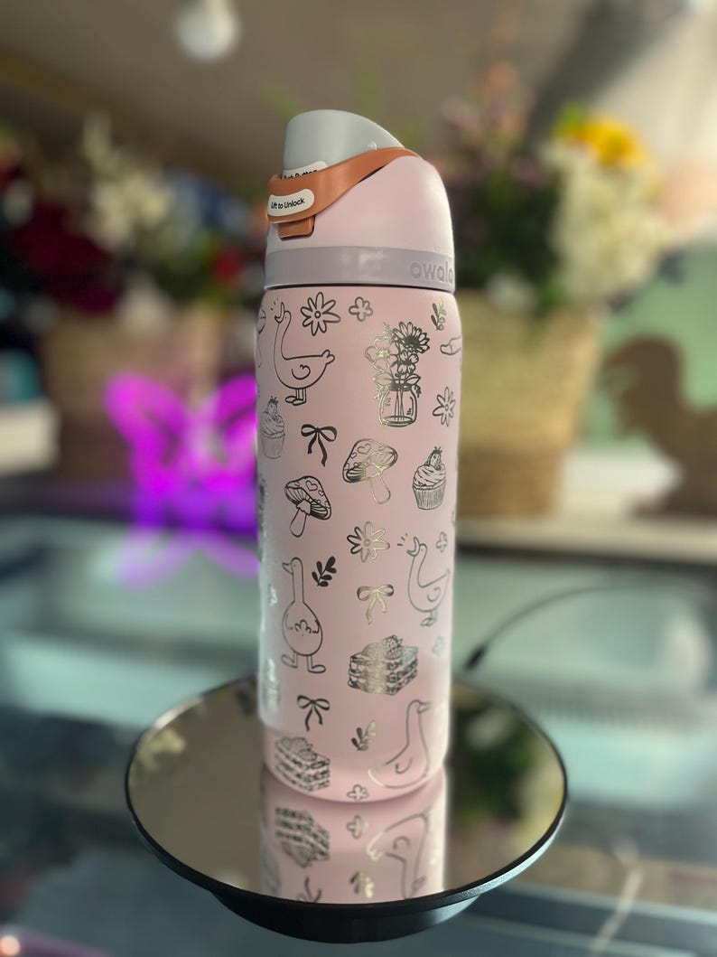 Engraved Owala Freesip Tumbler Pink 24/32 Oz Water Bottle With Ducks ...