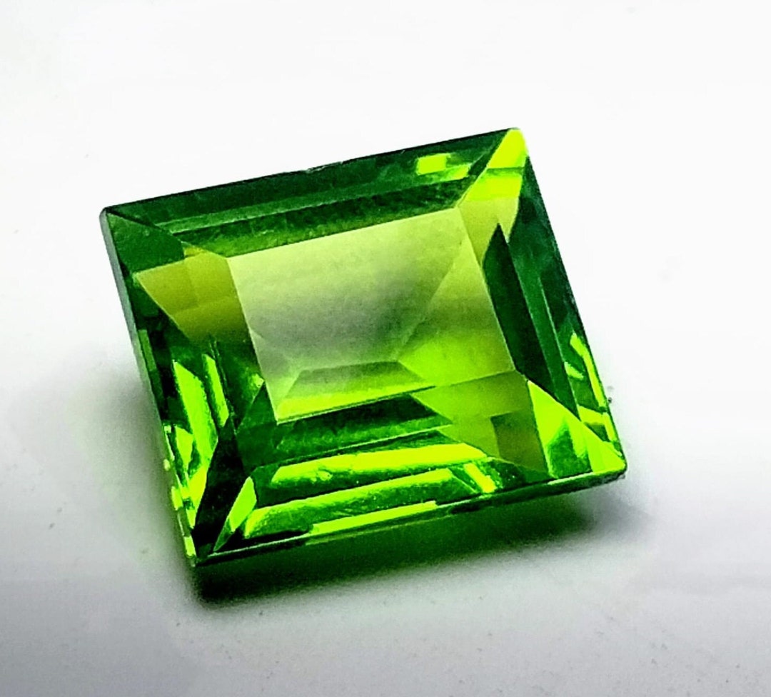 Precious 7 Ct Extremely Rare Natural Peridot Stone Excellent Green ...