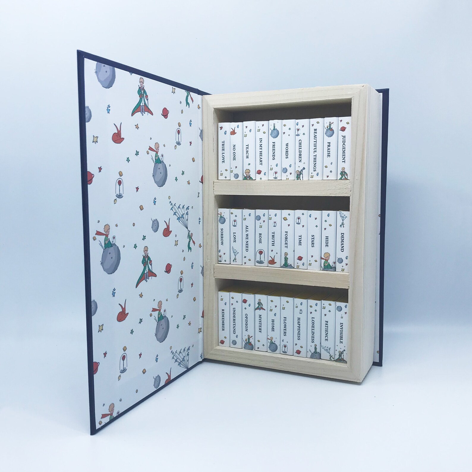 The Little Prince Chocolate Library, There Are 30 Pieces of Chocolate ...