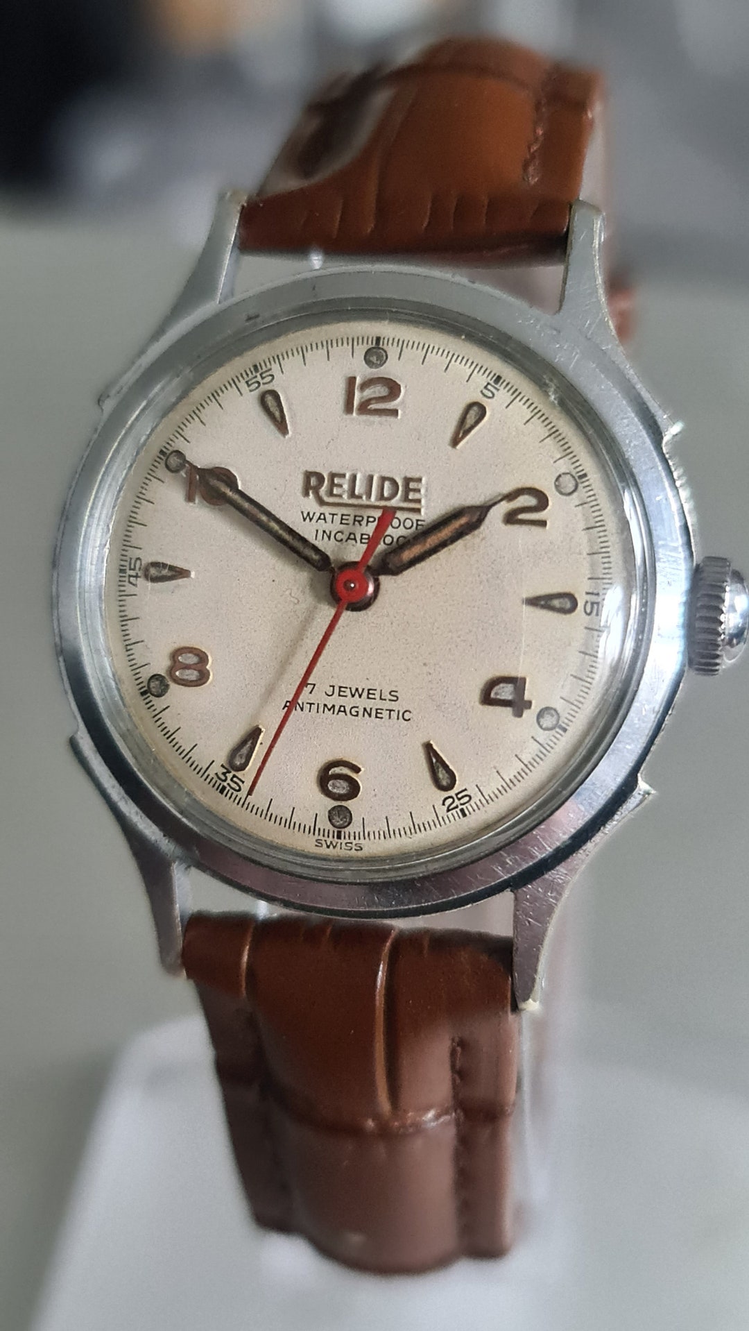 Mens Vintage 1950s RELIDE 17 Jewels Horned Lugs Swiss Made Mechanical ...