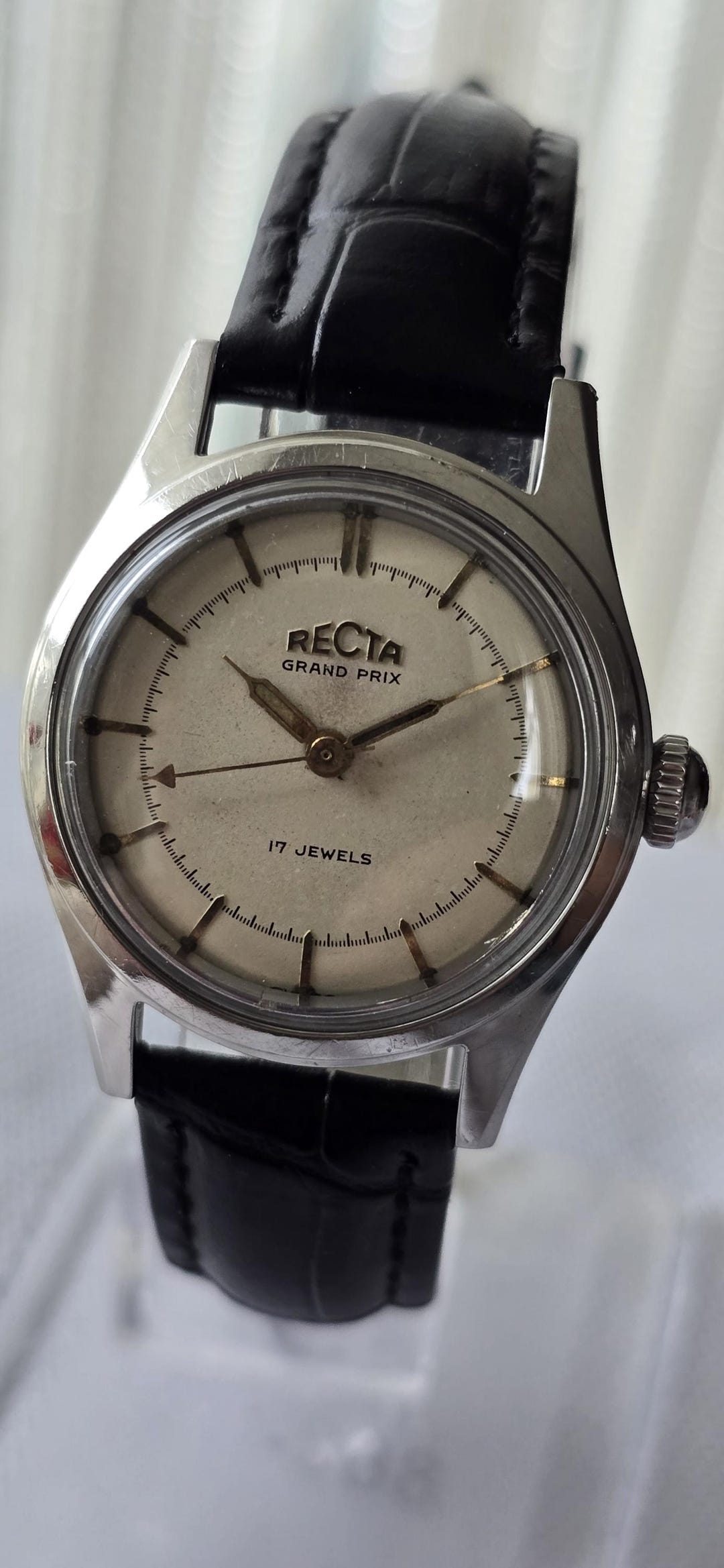 Mens Vintage Stainless Steel RECTA GRAND PRIX 17 Jewels Cal. Eta 1080 ...