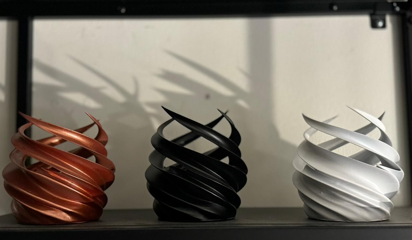 Fire - Levitating Magnetic Display, Magnetic Display, Magnetic Gadgets ...