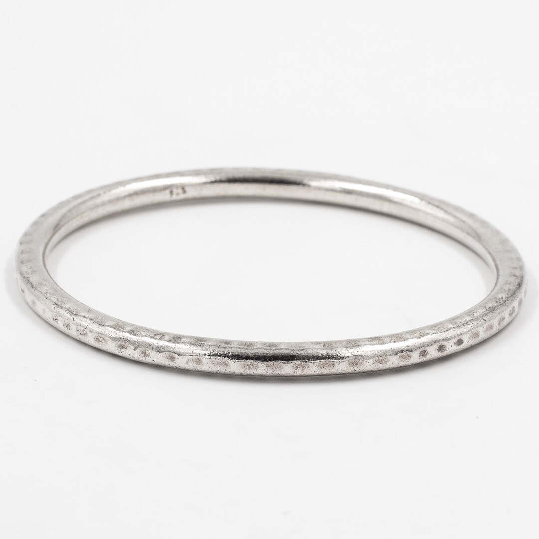 Vintage Hammered Texture 925 Sterling Silver Oval Bangle - Etsy