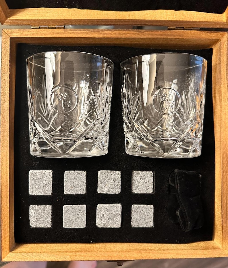 Boxed Woodford Reserve Glasses & Whiskey Stones Gift Set Includes 2 ...