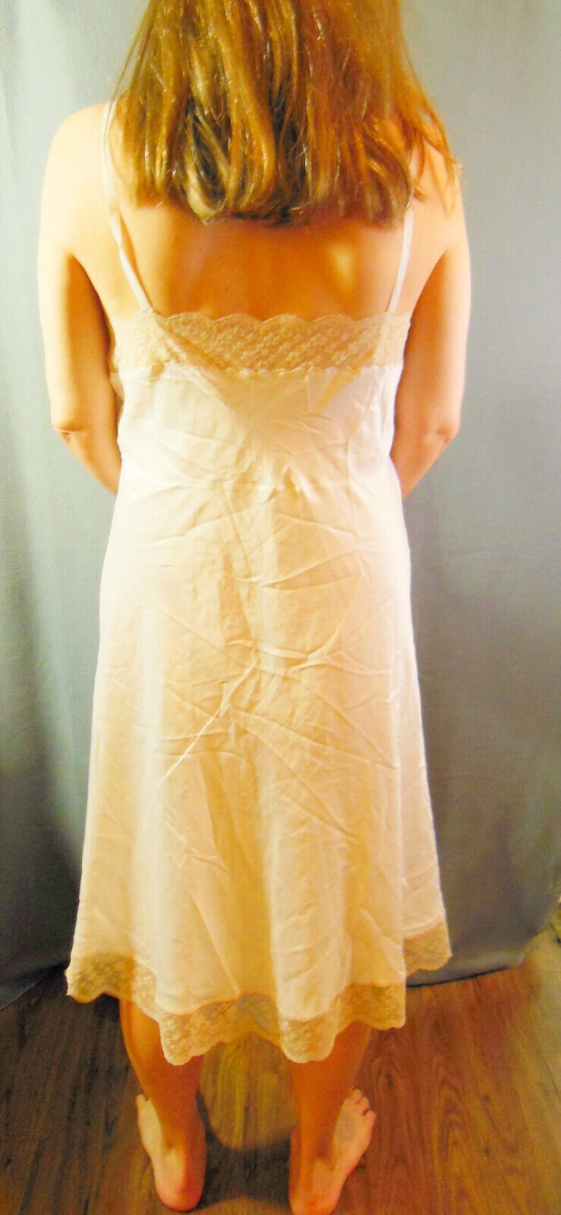 Corhan Noumair Vintage White With Beige Lace Trim Satiny Nylon Full Slip 40 Evc - Etsy