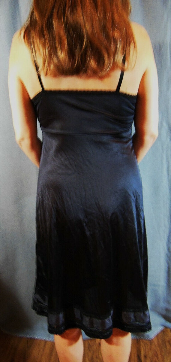 Gorgeous Sears Black Satiny Slippery Nylon Lacy Snip-… - Gem