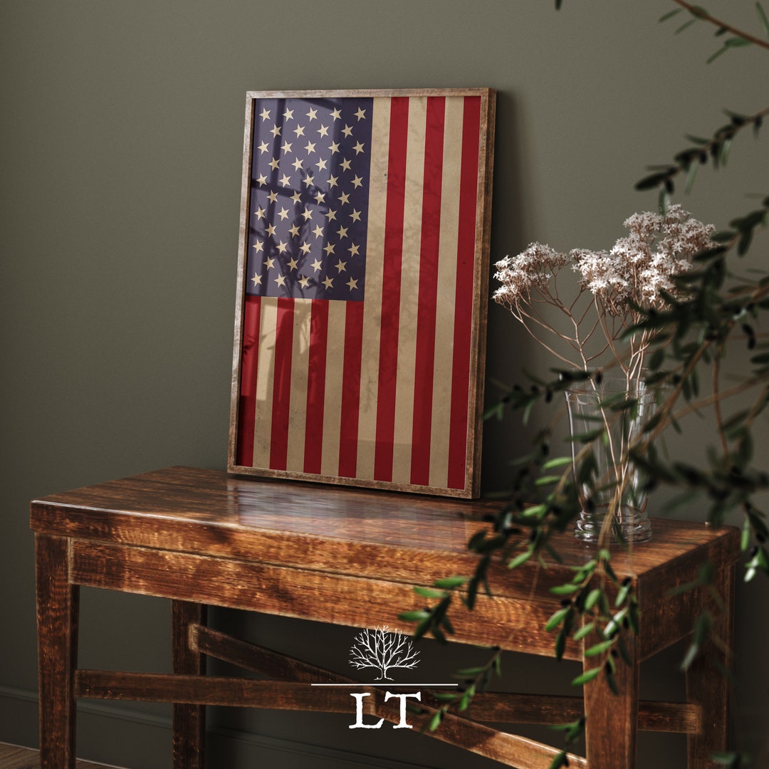 Vintage American Flag Printable, Vertical American Flag Wall Art, US ...
