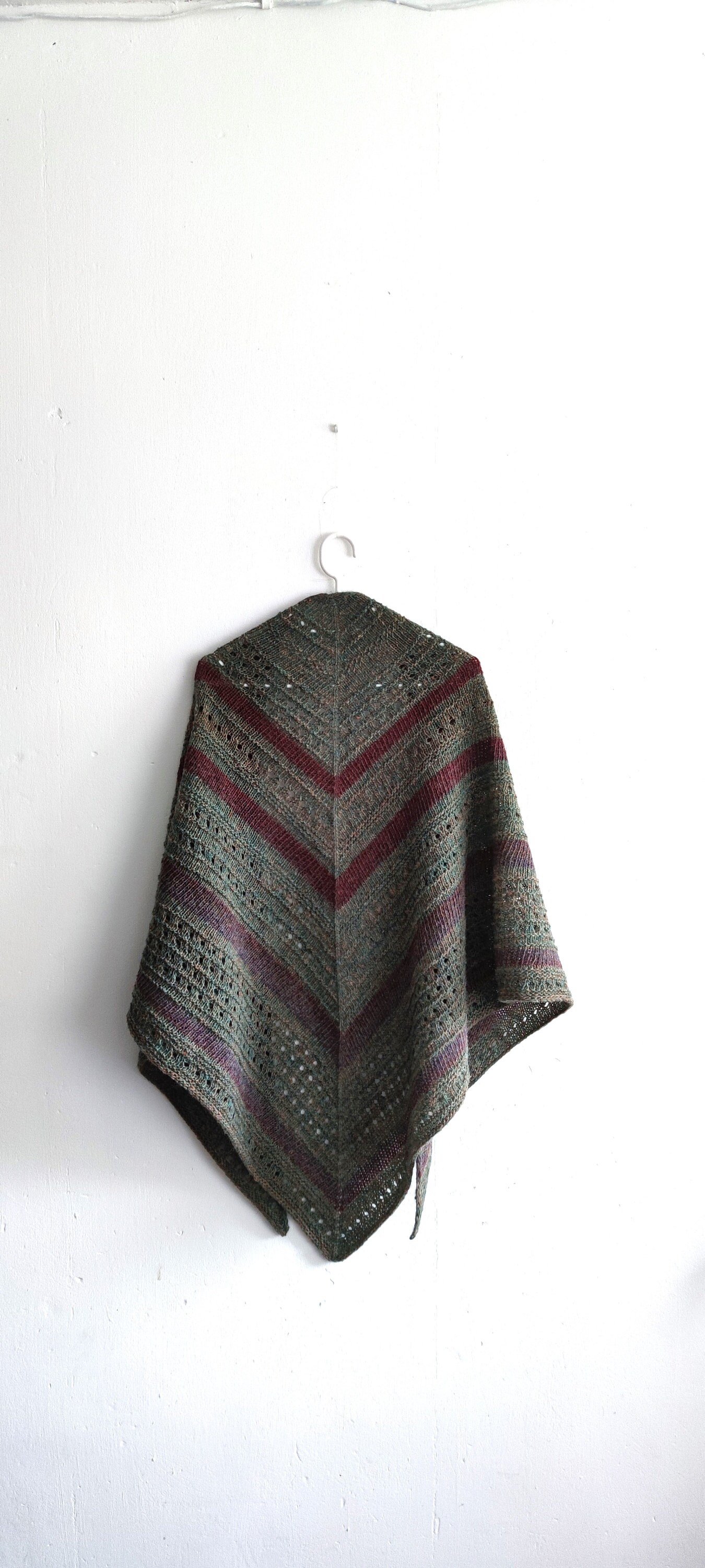 Large Sheep Wool Triangular Scarf, Triangular Palatine, Hand Knitted ...