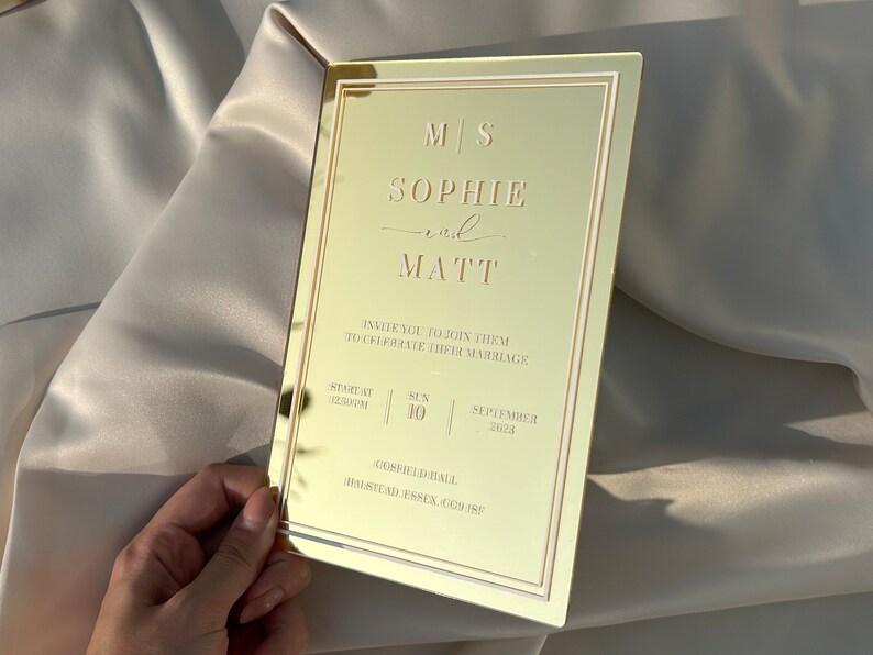 Luxury Gold Mirror Acrylic Wedding Invitations Quality Paper Invitation ...
