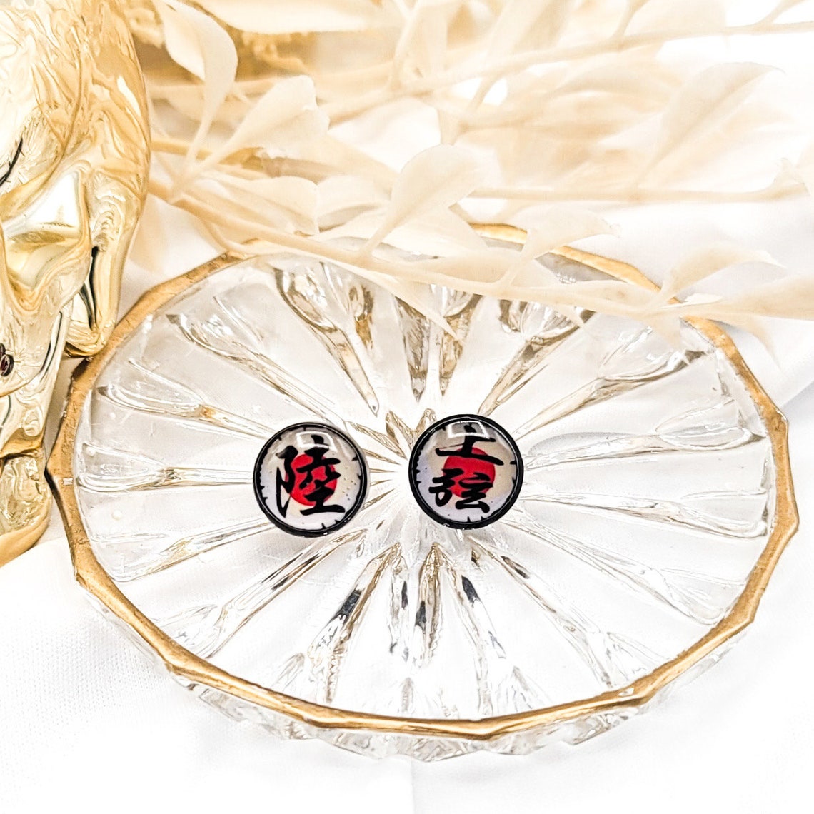 Upper Rank Eye Studs/ Demon Slayer - Etsy