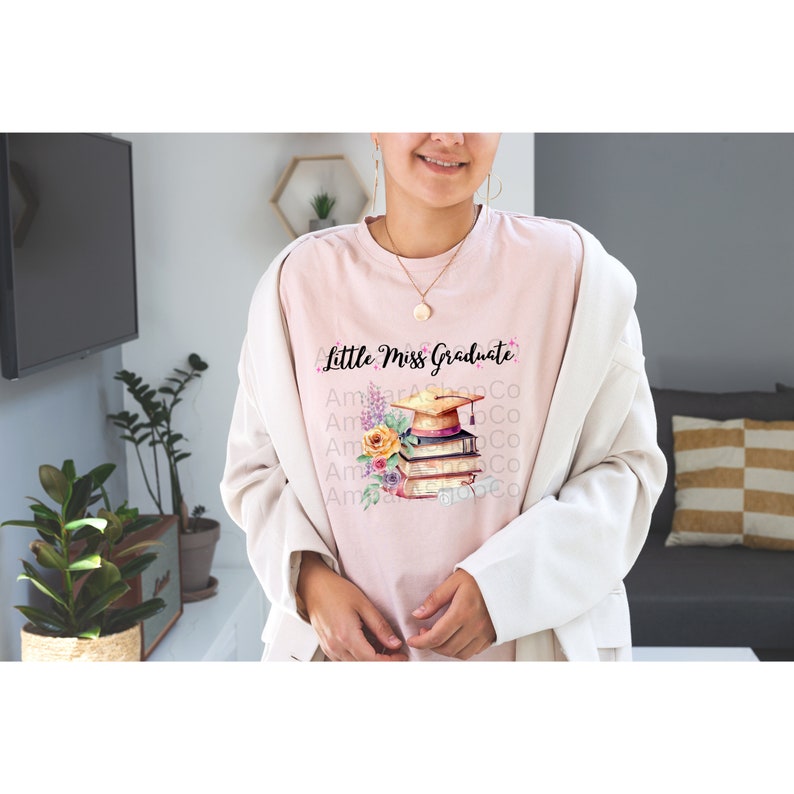 Little Miss Graduate Png Little Girl Graduation PNG Graduation Hat ...