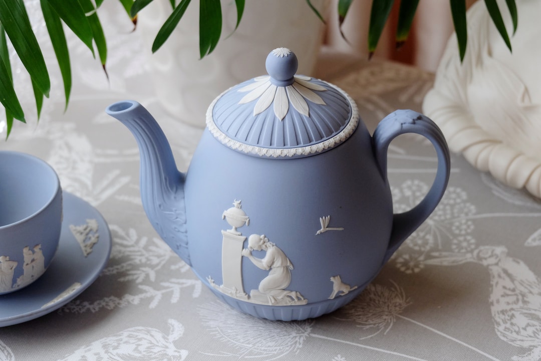 Wedgwood Blue Jasperware Teapot: the Lord Wedgwood Collection After an ...