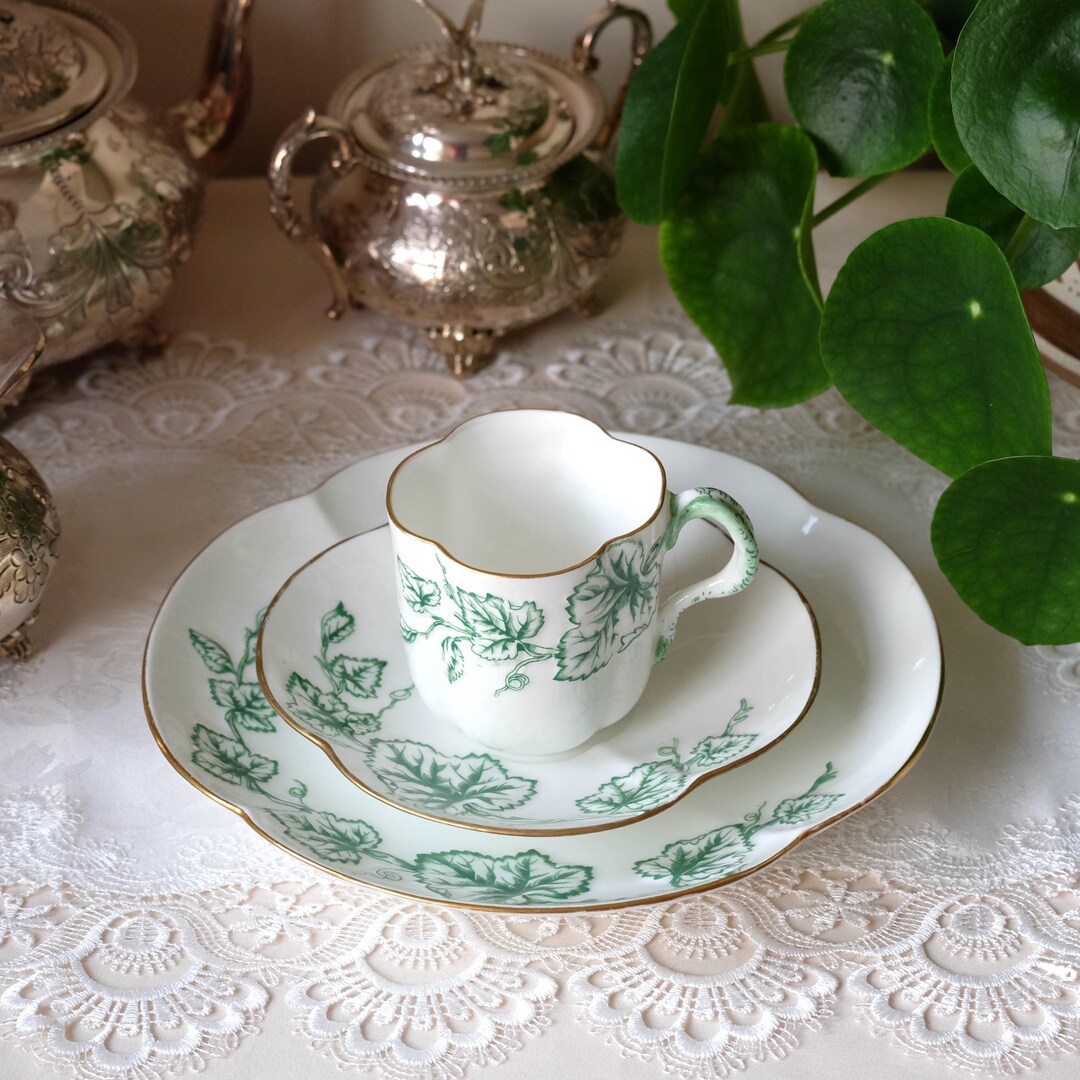 Antique Coalport Relief and Hand Painted Foliage Quatrefoil Breakfast ...