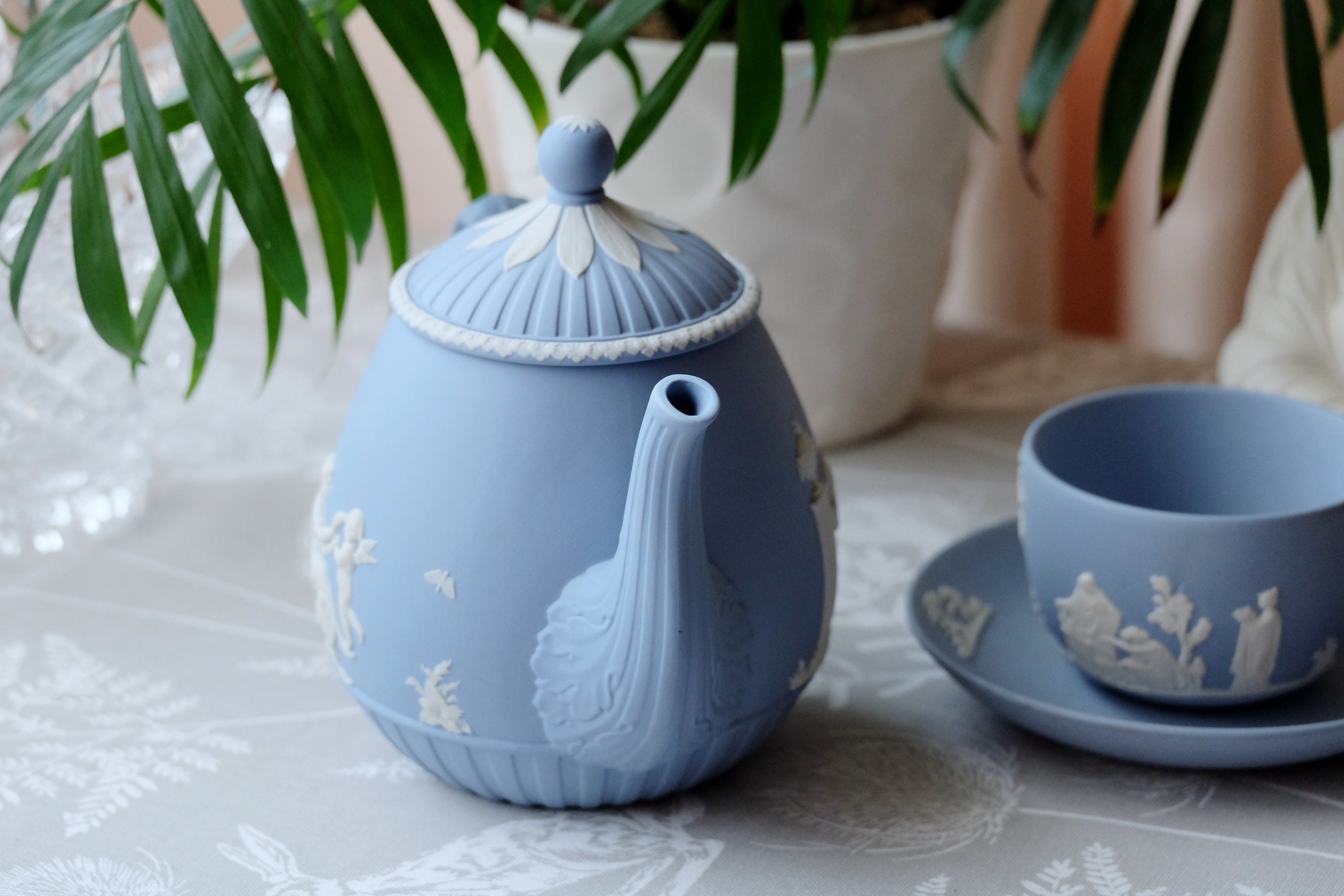Wedgwood Blue Jasperware Teapot: the Lord Wedgwood Collection After an ...