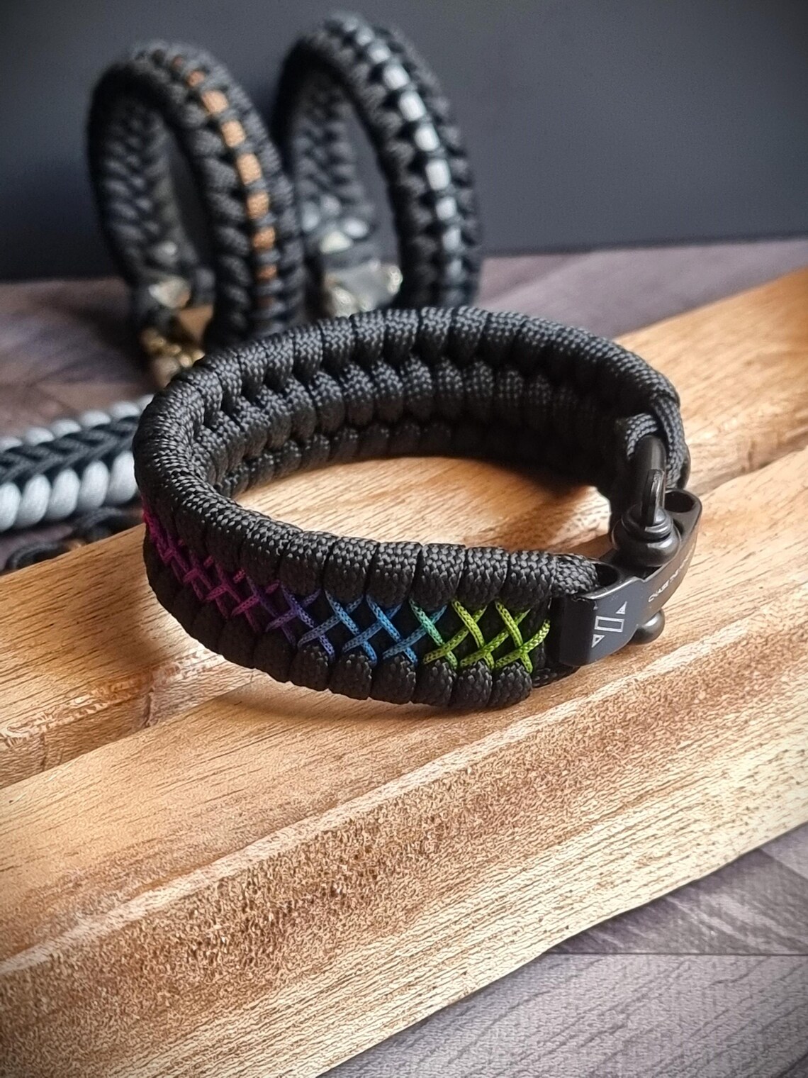 Premium Personalized Handmade Stitched Paracord Bracelet With Brass ...