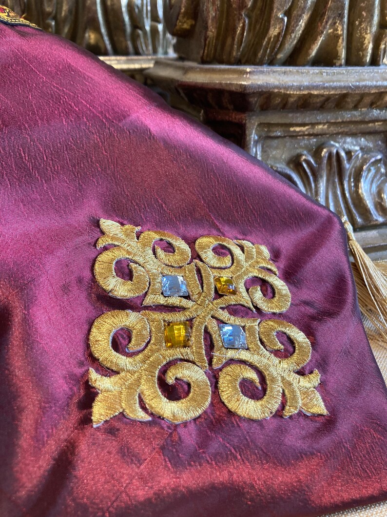 Regency Reticule in a Red Taffeta, Stunning Embroidery Motif Design in ...