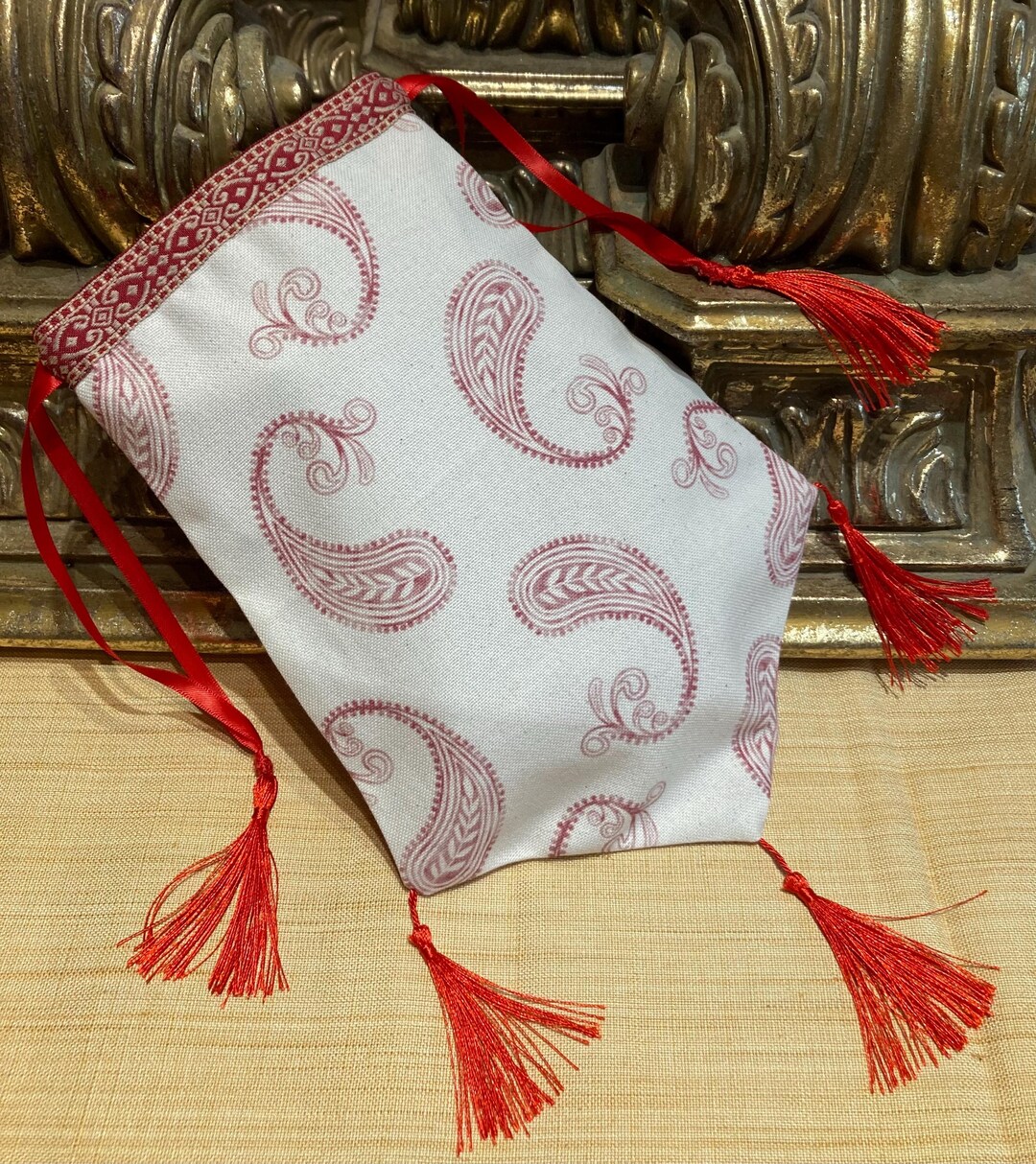 Regency Reticule in a Beautiful Paisley Printed Linen, Red Tassels, Red ...