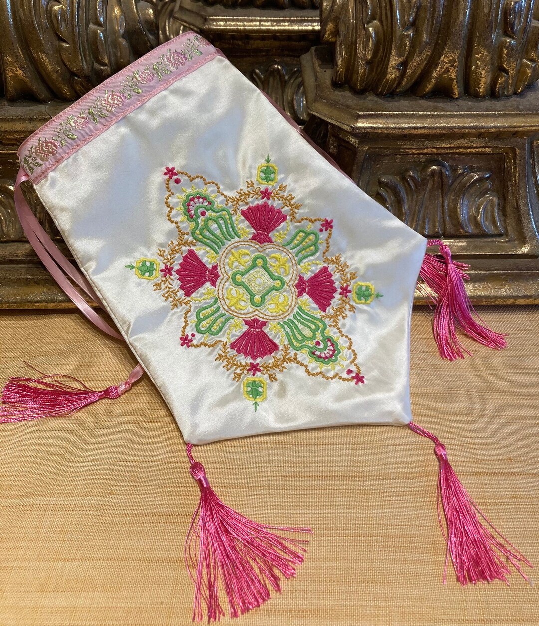 Regency Reticule Made in a Gorgeous Ivory Taffeta With a Stunning ...